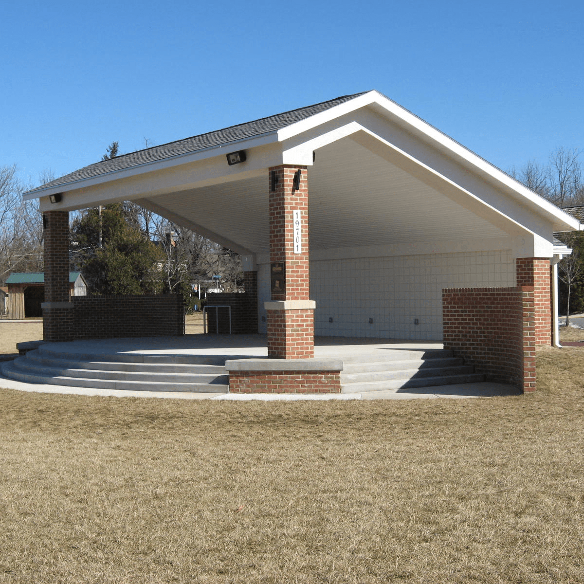 Whalen Commons Bandshell - Bruchey Builders, Inc